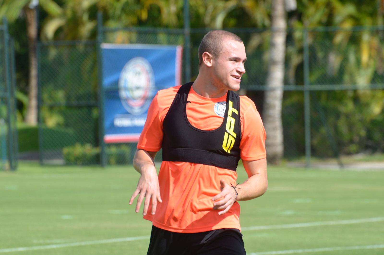 Preselección Nacional entrenó por primera vez en Punta Cana | FutbolBoricua.net