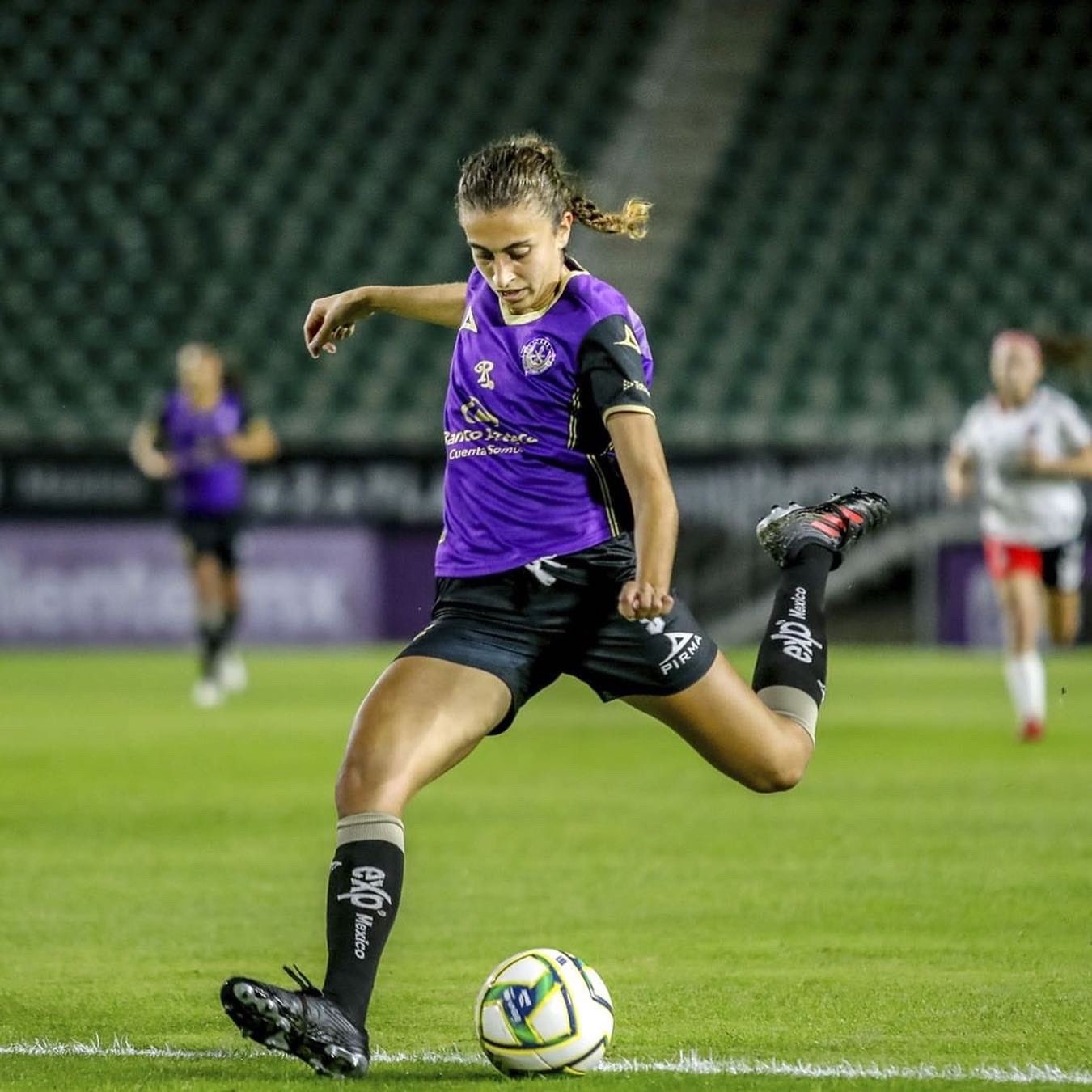 Debutá Cristina Torres en la Liga MX Femenil | FutbolBoricua.net